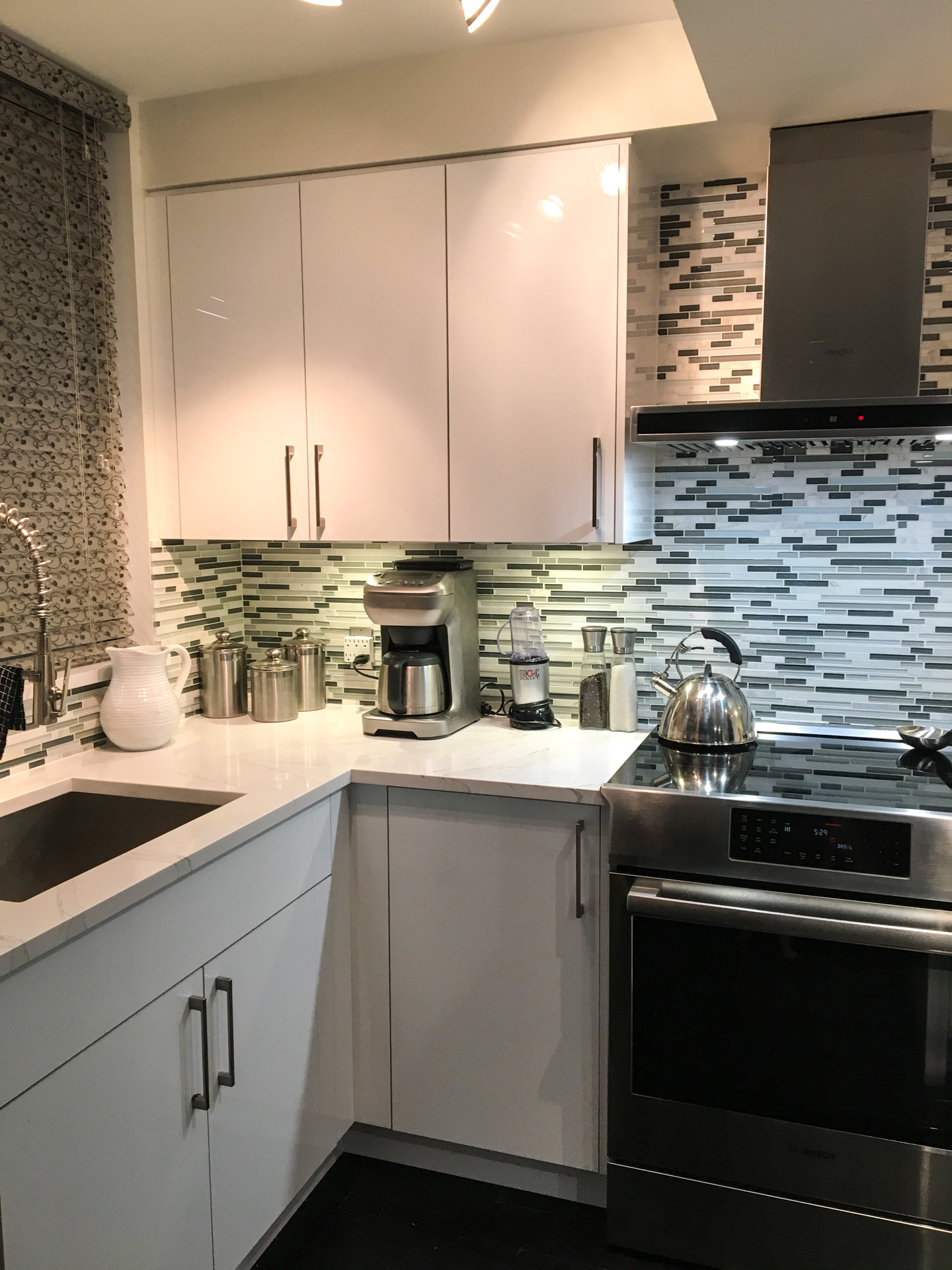 Karen’s Kitchen Renovation Reveal! | 93.7 JR Country